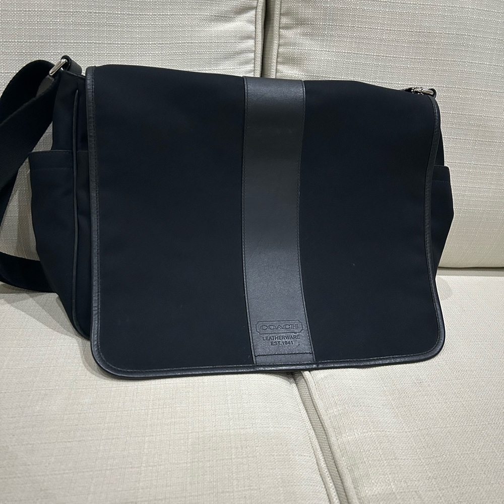 Coach- Messenger Bag - Gem